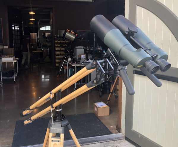 Oberwerk PM2 Mount: Premium Parallelogram for Binoculars